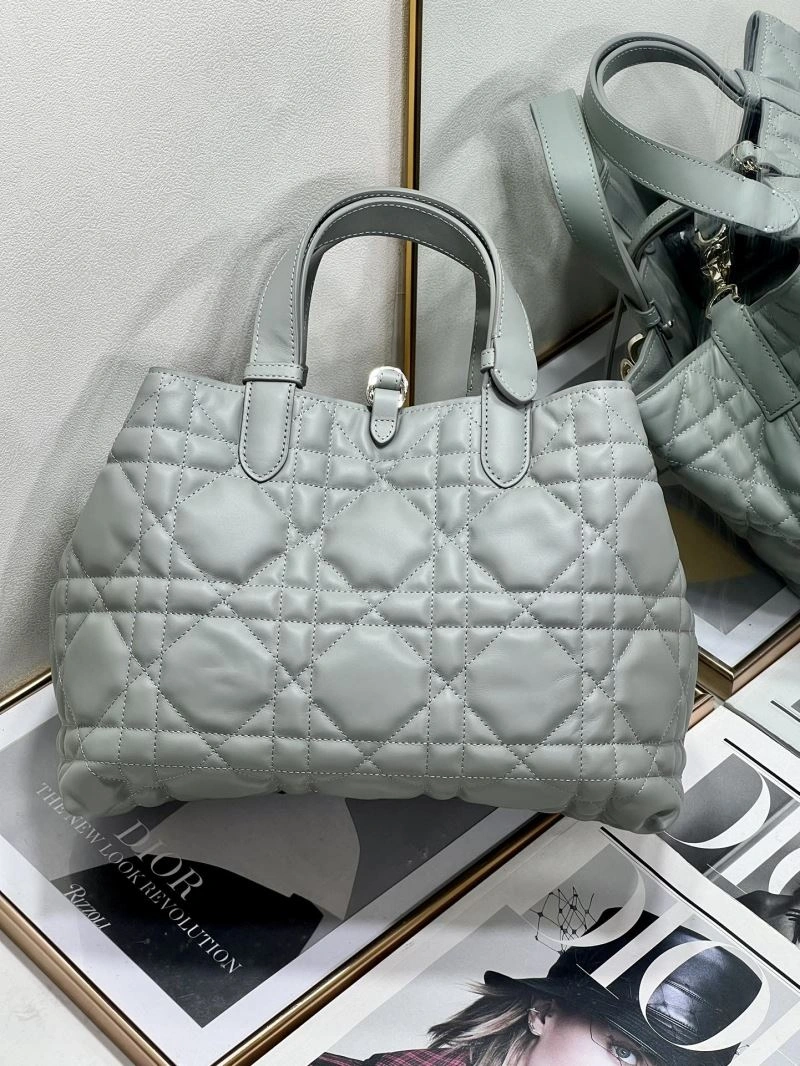 Indistinguishable Christian Dior Other Bags