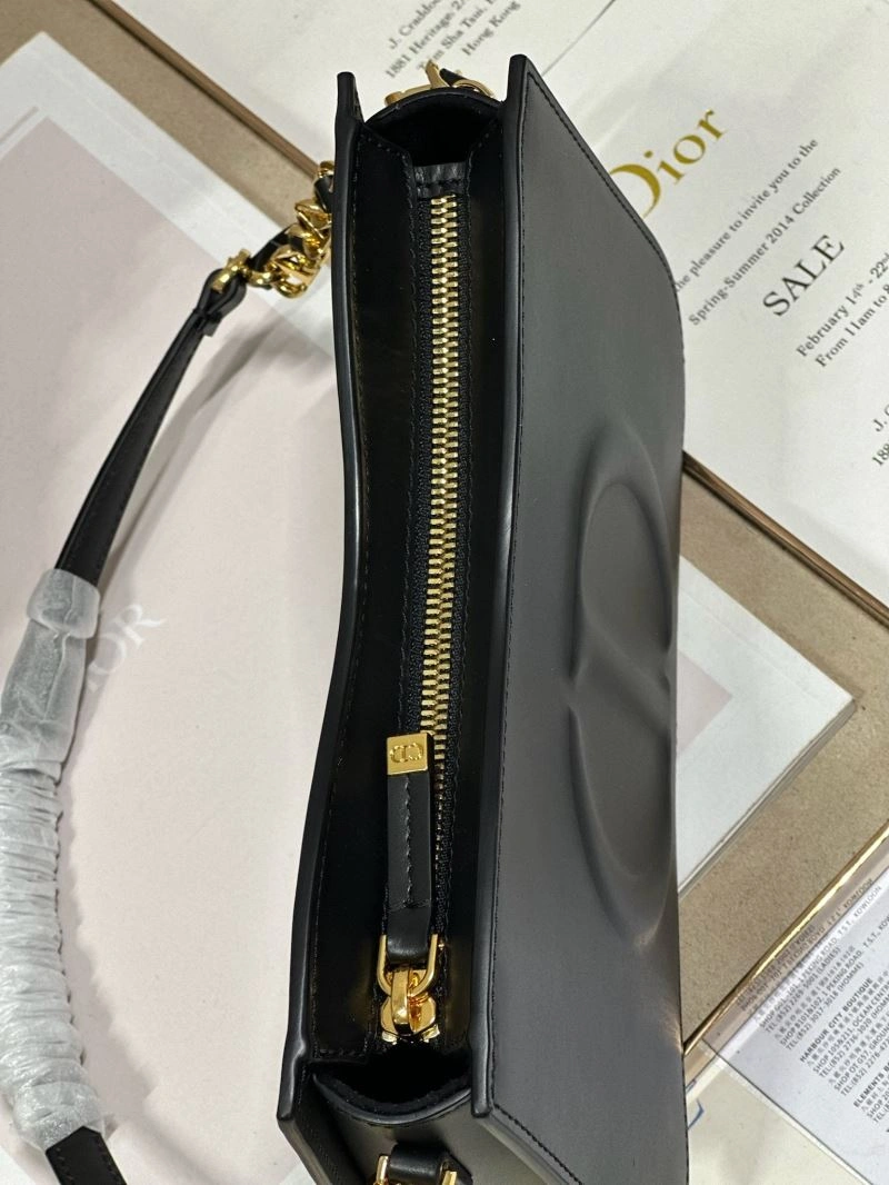 Accurate model Christian Dior Other Bags