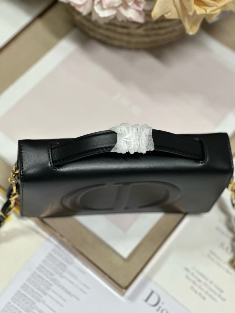 Value-priced Christian Dior Other Bags