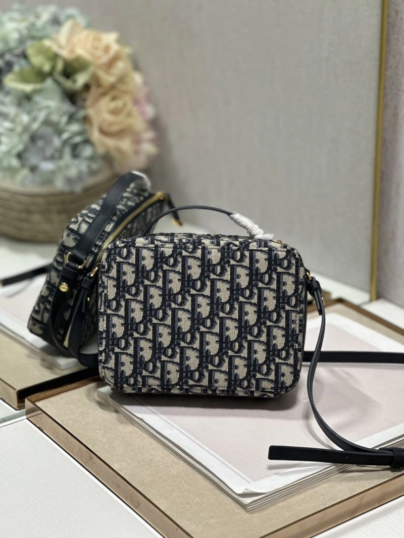 Indistinguishable Christian Dior Other Bags
