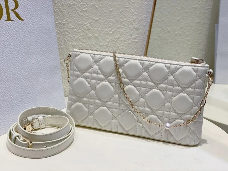 Accurate model Christian Dior Other Bags