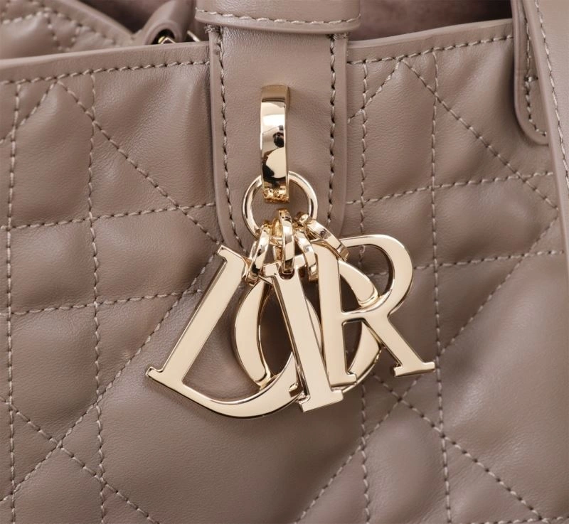 Exact replica Christian Dior Other Bags