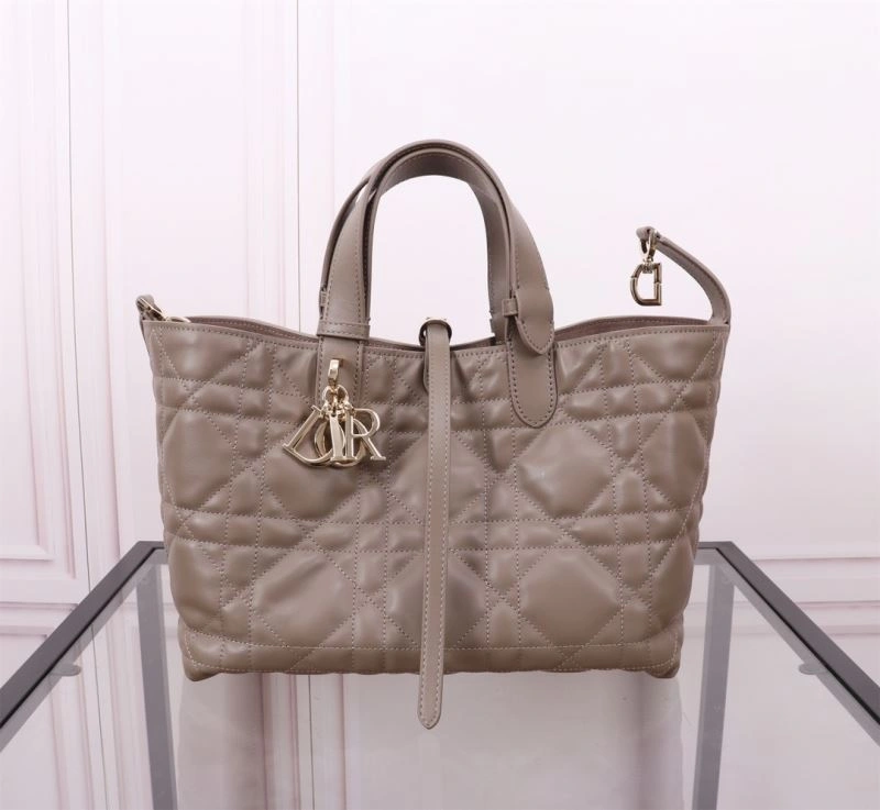 Exact replica Christian Dior Other Bags