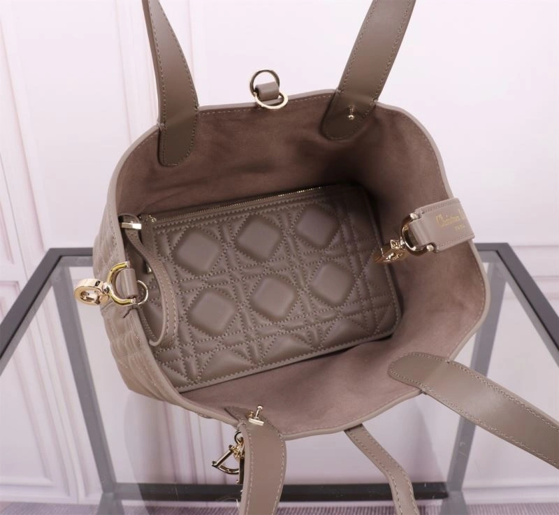 High fidelity Christian Dior Other Bags