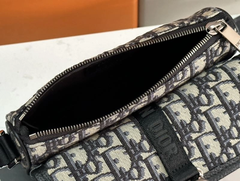 Exact replica Christian Dior Other Bags