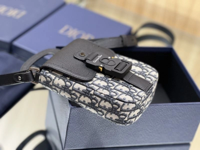 Exact replica Christian Dior Other Bags