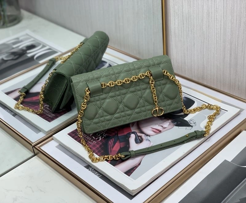 Accurate model Christian Dior Other Bags