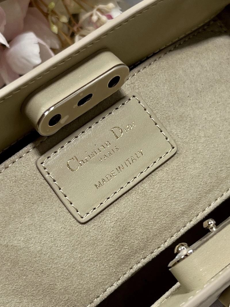 Exact replica Christian Dior Other Bags