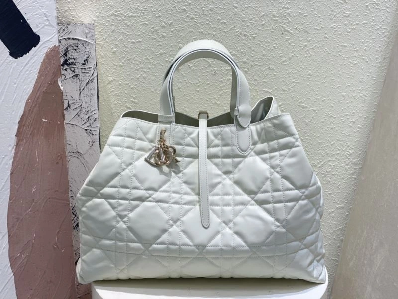 High fidelity Christian Dior Other Bags