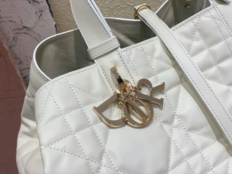 High fidelity Christian Dior Other Bags