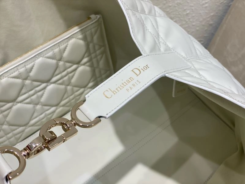 High fidelity Christian Dior Other Bags