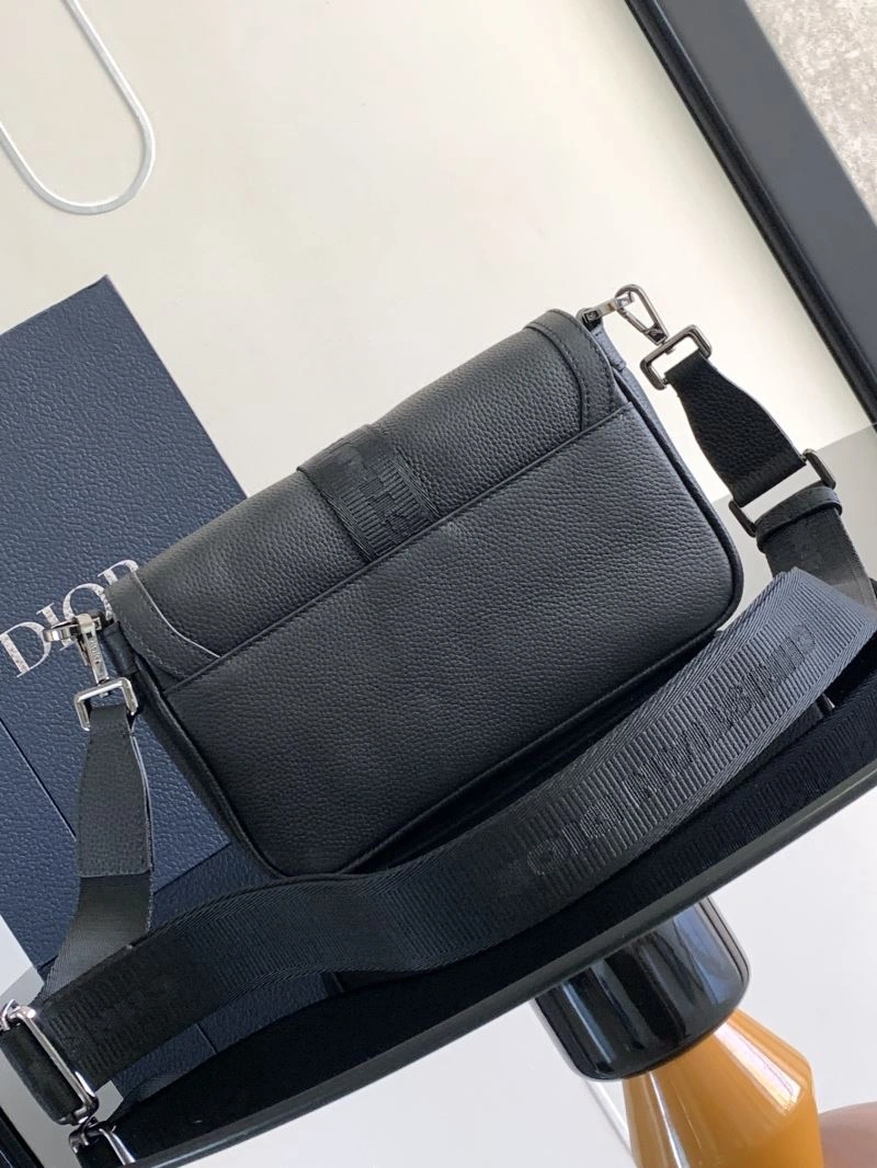 Accurate model Christian Dior Other Bags