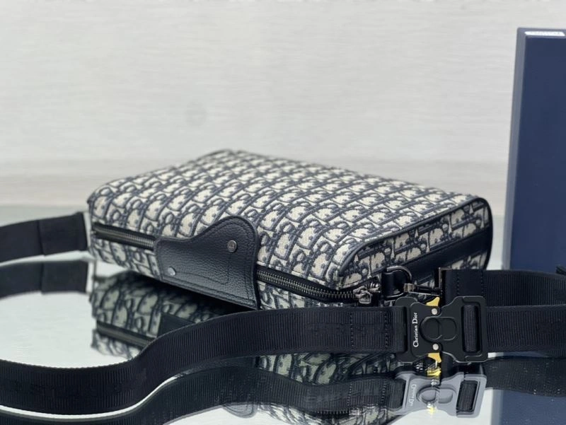 Indistinguishable Christian Dior Other Bags