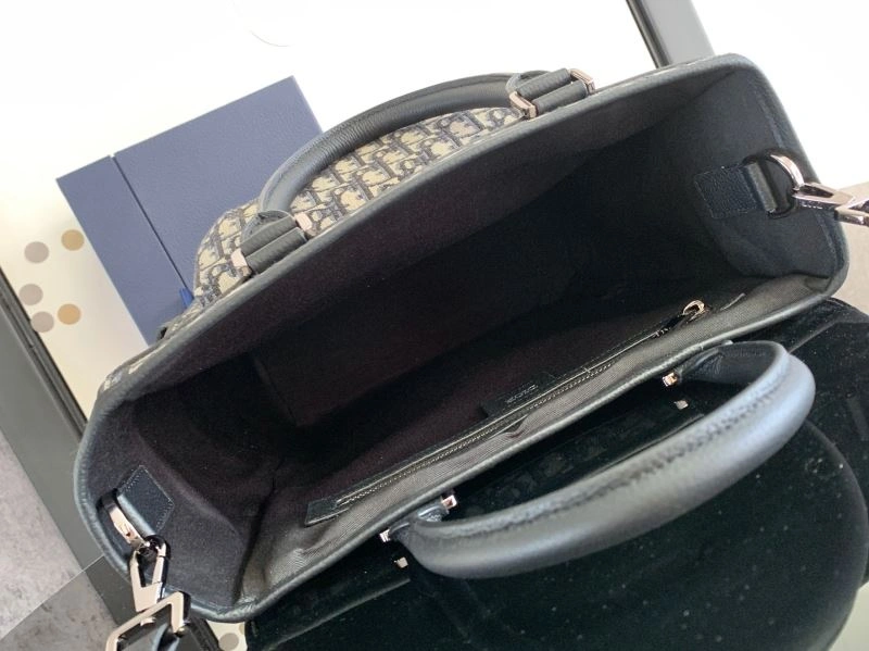 Indistinguishable Christian Dior Other Bags