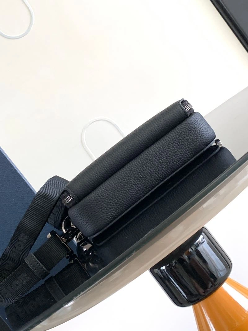 Exact replica Christian Dior Other Bags
