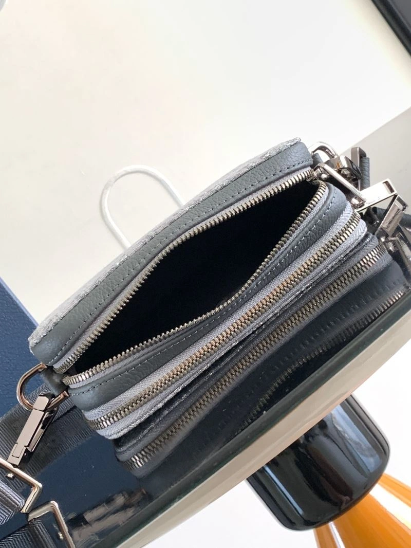 High fidelity Christian Dior Other Bags