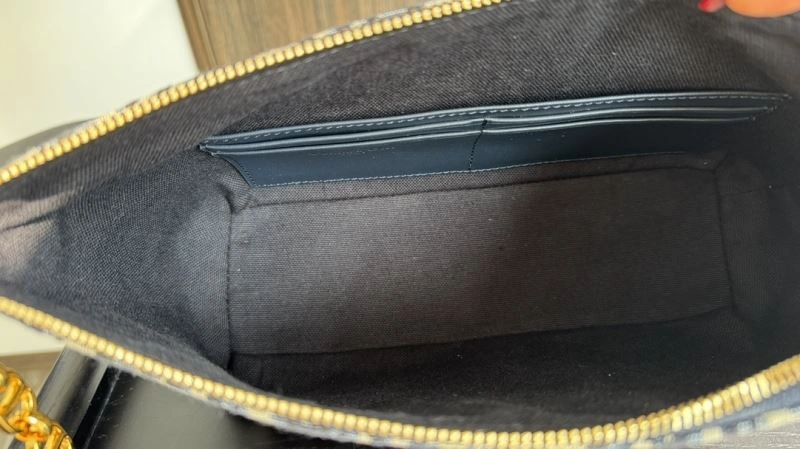 Value-priced Christian Dior Other Bags