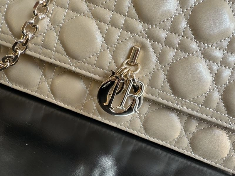 Exact replica Christian Dior Other Bags