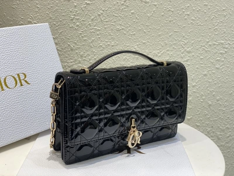 Indistinguishable Christian Dior Other Bags