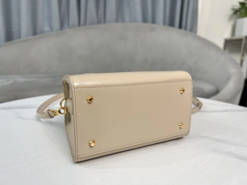 Indistinguishable Christian Dior Other Bags