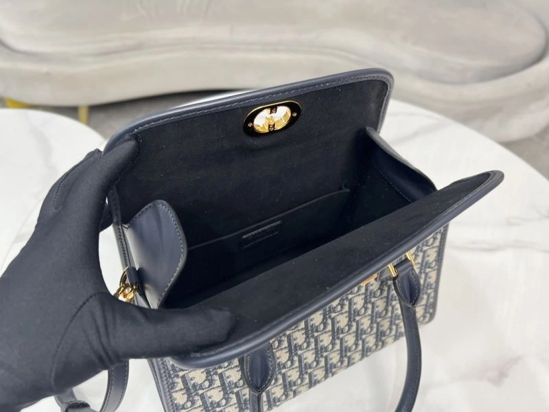 High fidelity Christian Dior Other Bags