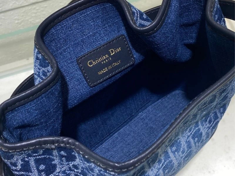 Exact replica Christian Dior Other Bags