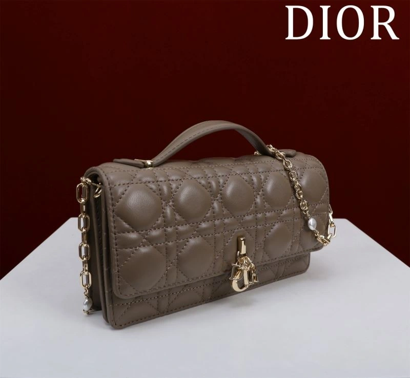 Indistinguishable Christian Dior Other Bags