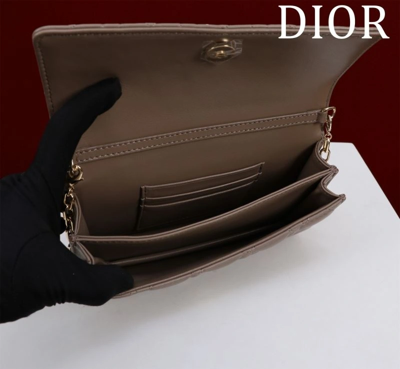 Indistinguishable Christian Dior Other Bags