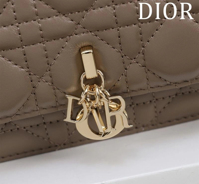Indistinguishable Christian Dior Other Bags