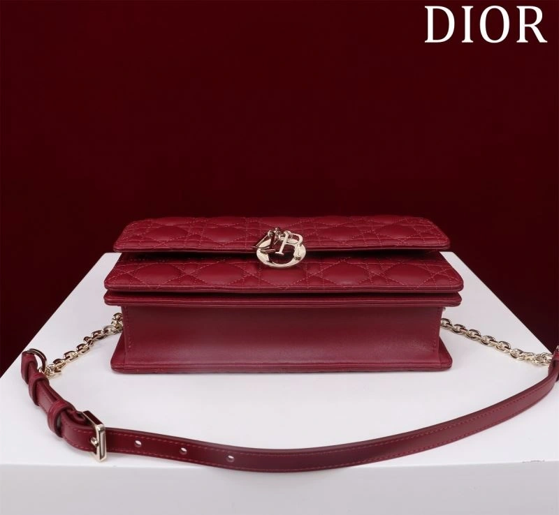 Value-priced Christian Dior Other Bags