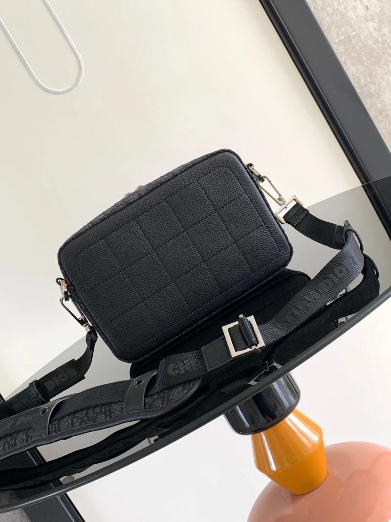 Exact replica Christian Dior Other Bags