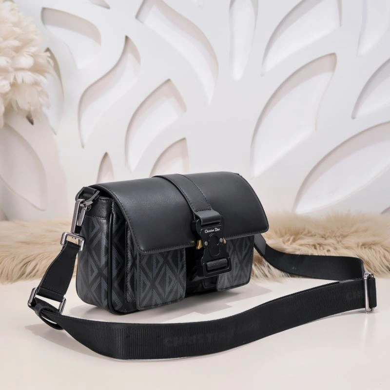 Bargain Christian Dior Other Bags