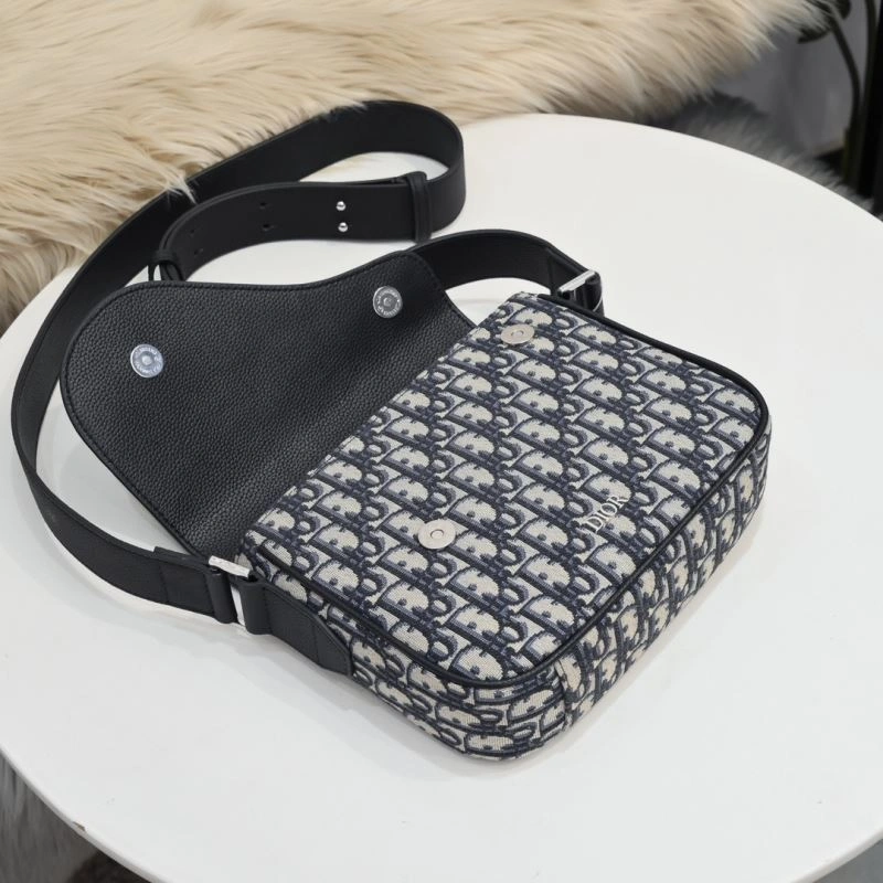Indistinguishable Christian Dior Other Bags