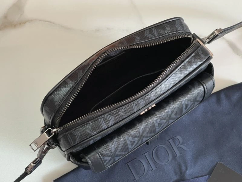 Inexpensive Christian Dior Other Bags