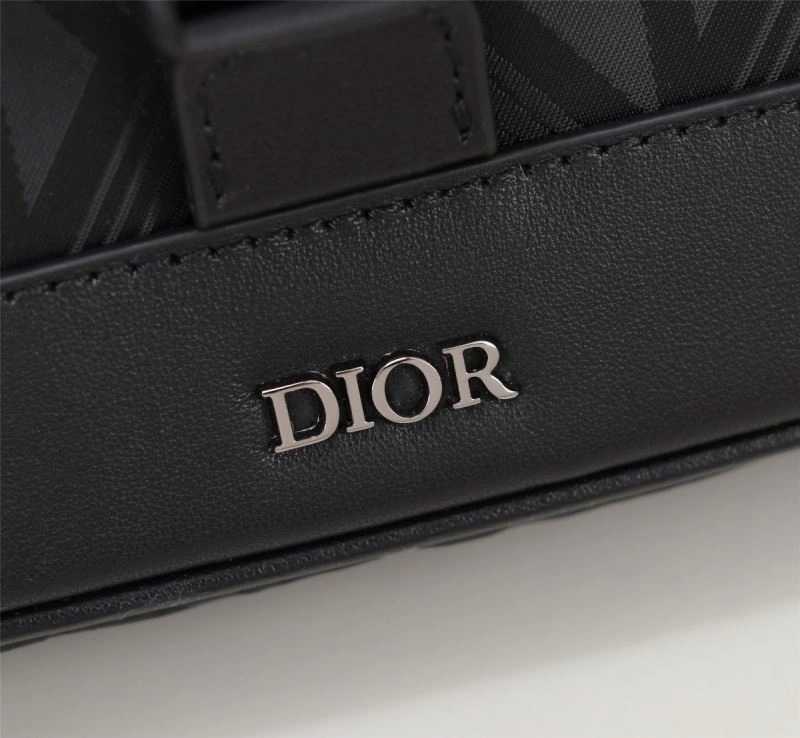 Top mirror Christian Dior Other Bags