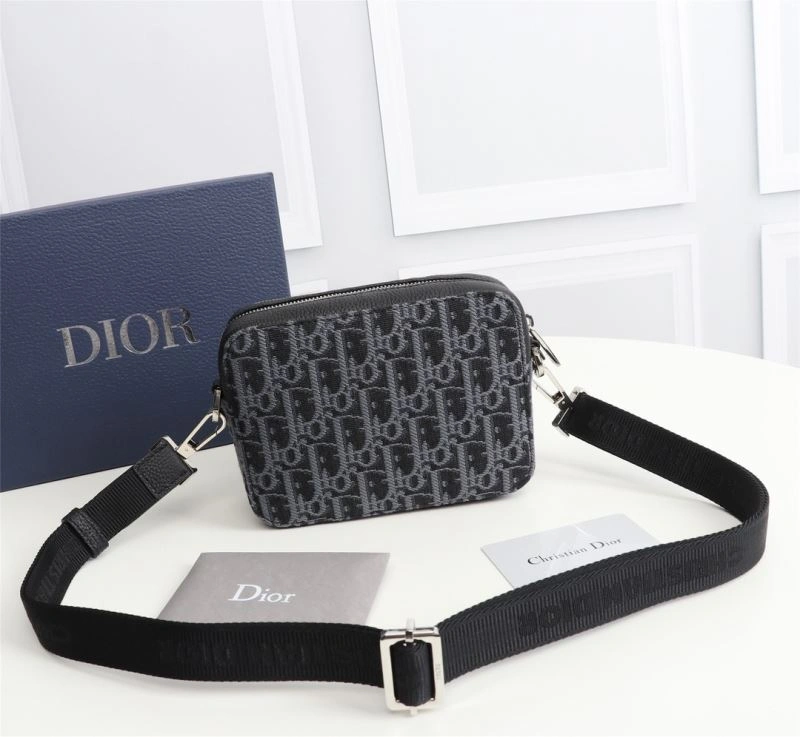 Accurate model Christian Dior Other Bags