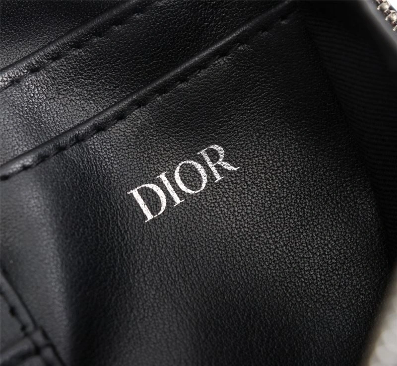 Indistinguishable Christian Dior Other Bags