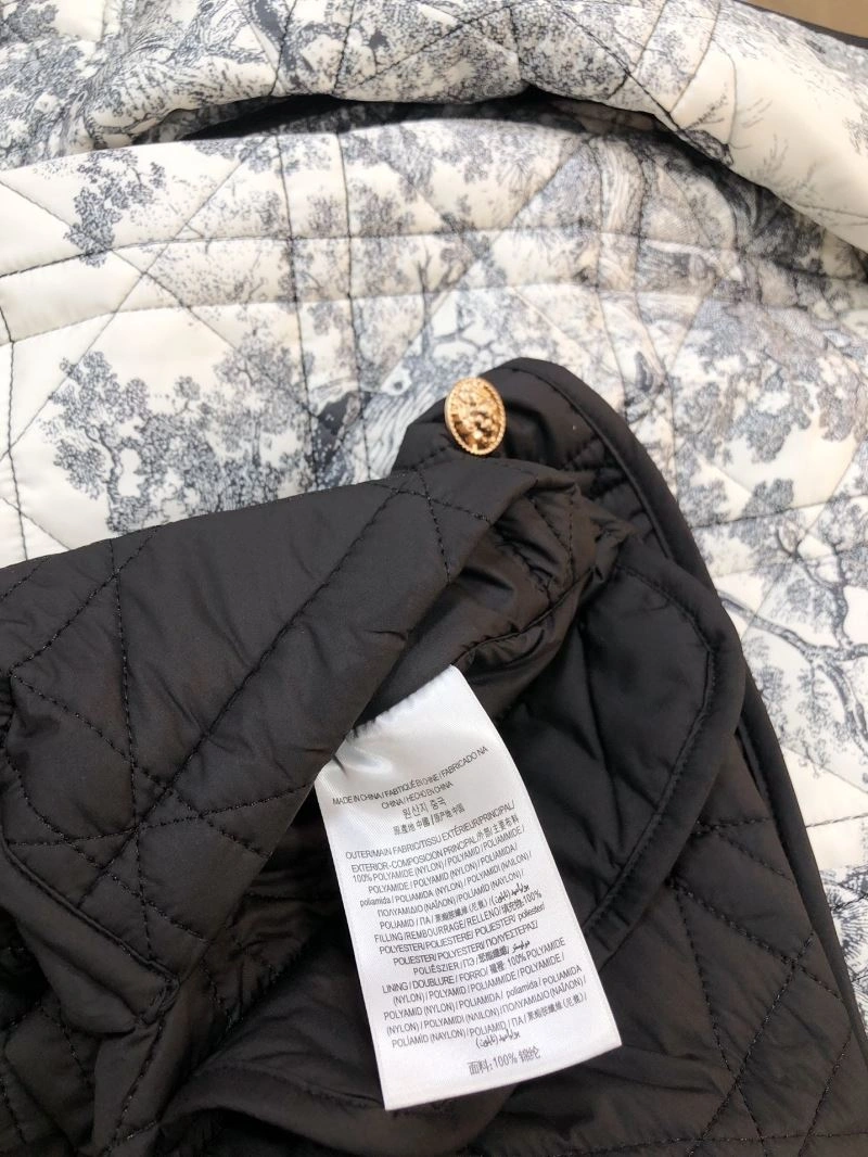 Low-cost Christian Dior Outwear