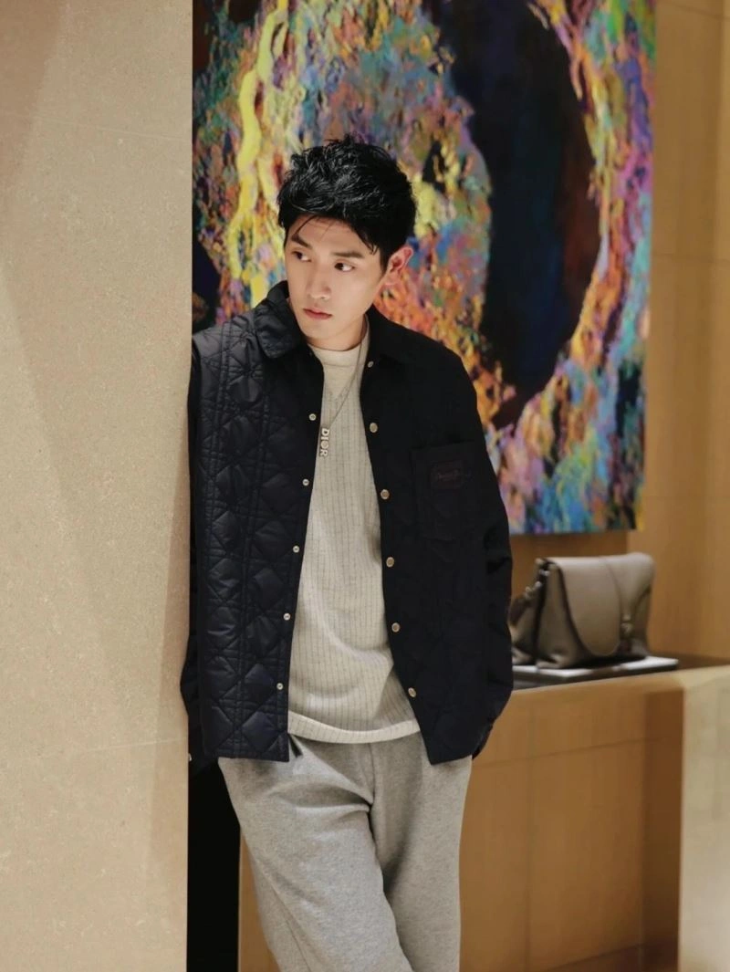 Inexpensive Christian Dior Outwear