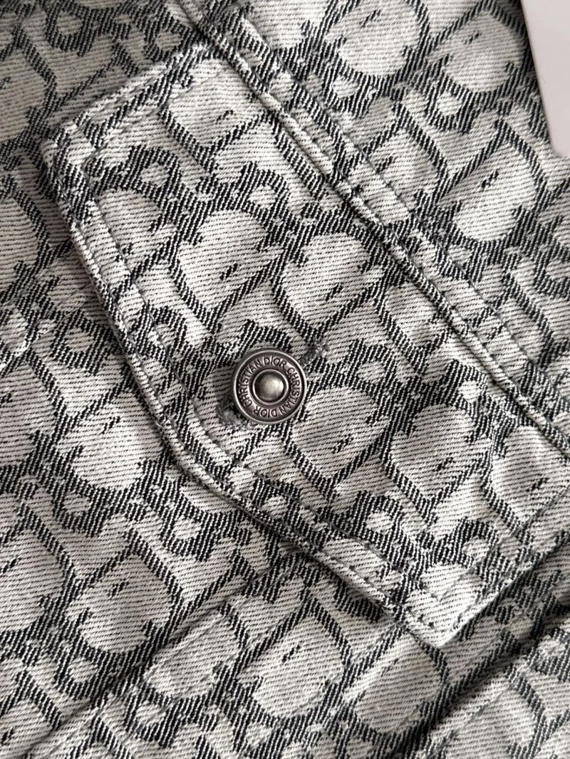 Low-cost Christian Dior Outwear