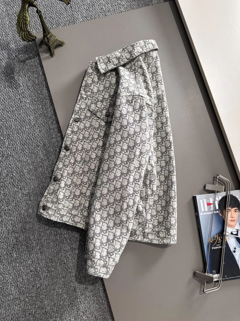 Low-cost Christian Dior Outwear