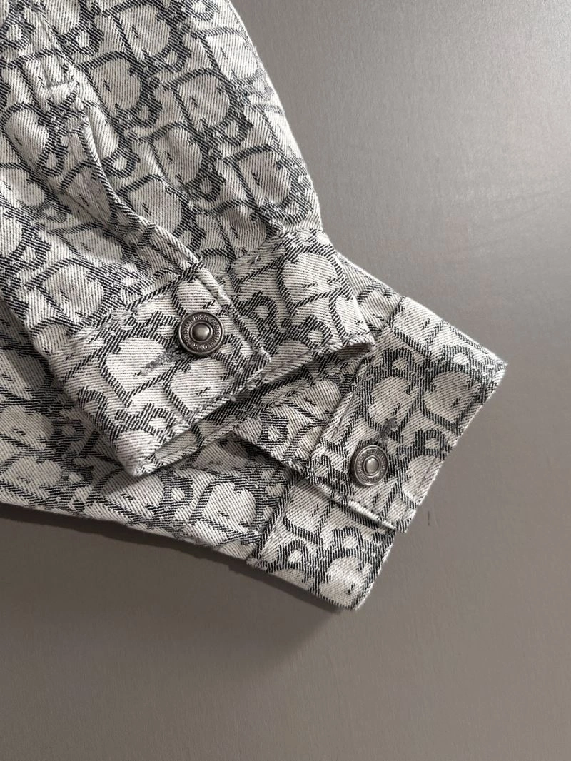 Low-cost Christian Dior Outwear