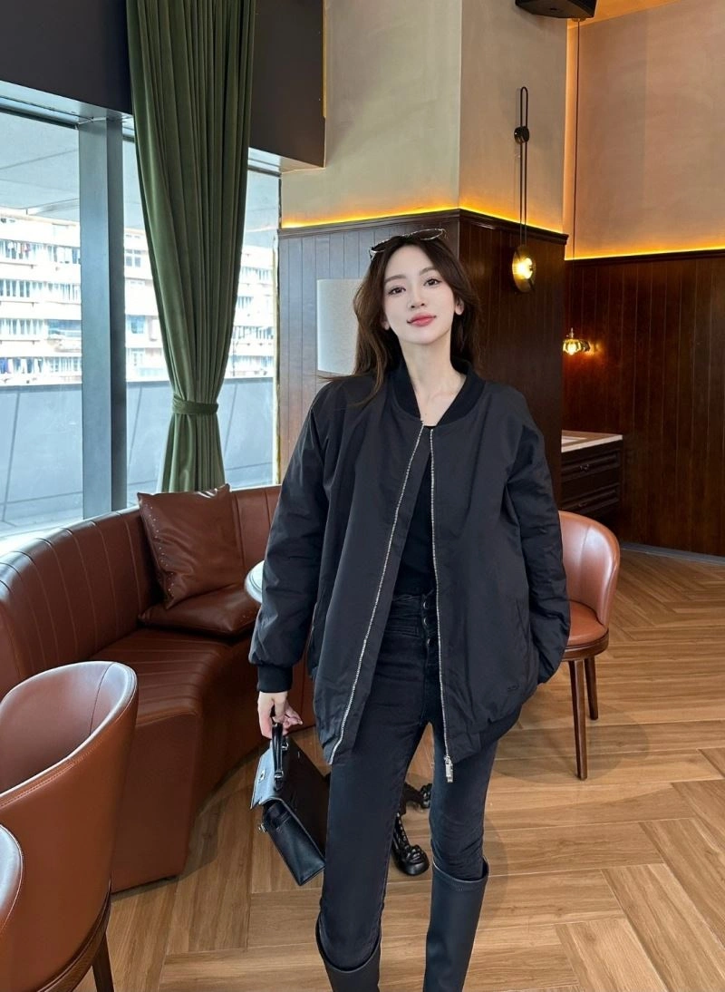 Inexpensive Christian Dior Outwear