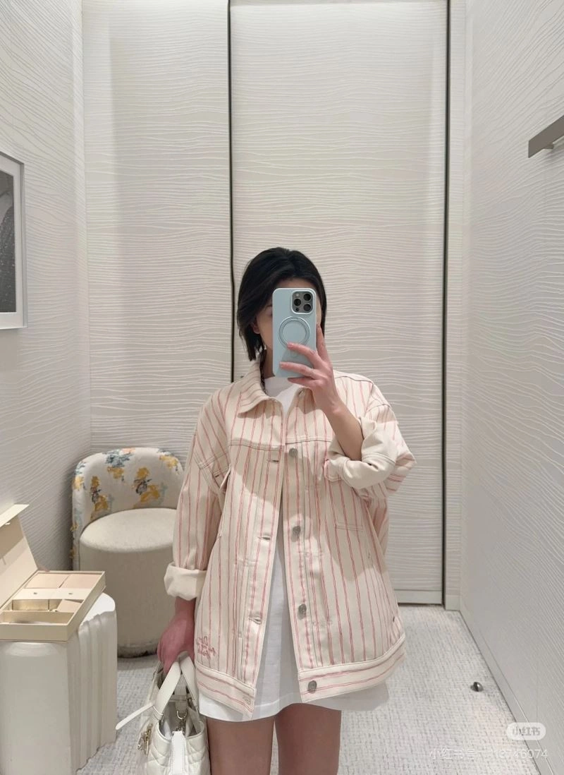 Low-cost Christian Dior Outwear