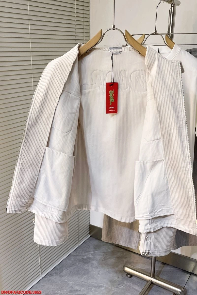 Bargain Christian Dior Outwear
