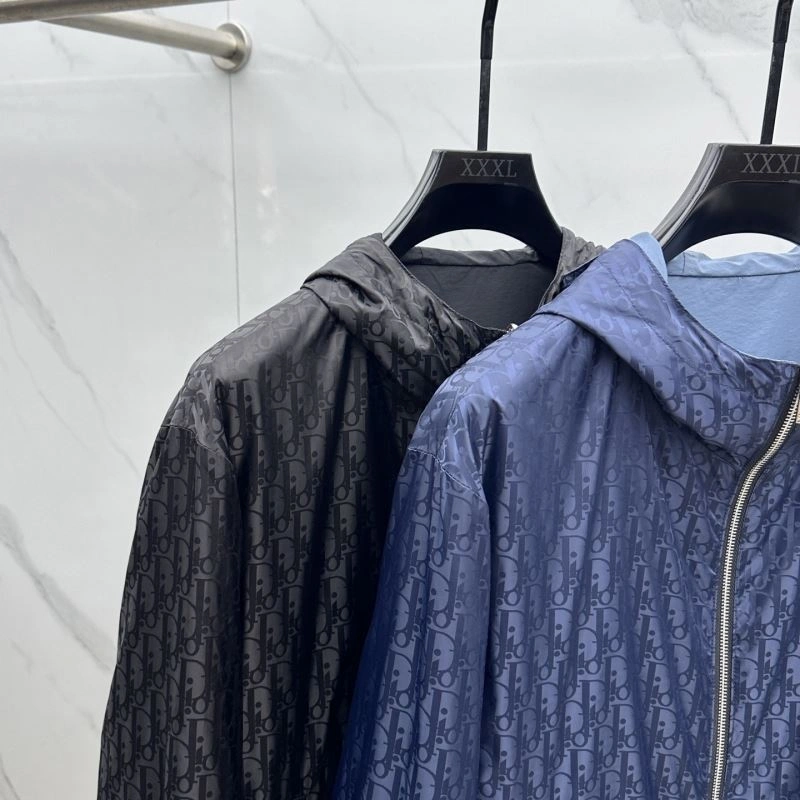 Bargain Christian Dior Outwear