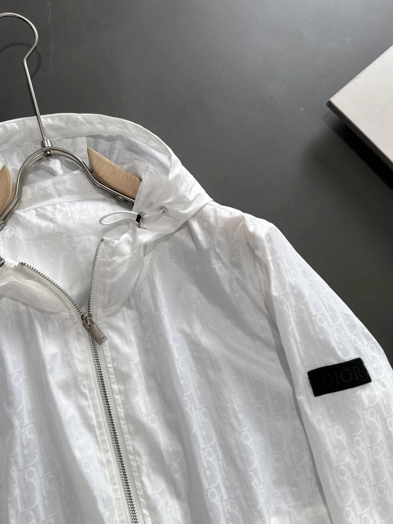 Inexpensive Christian Dior Outwear