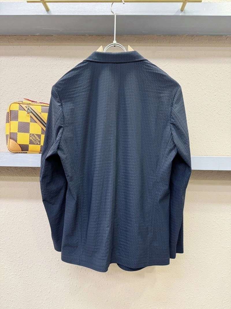 High fidelity Christian Dior Outwear