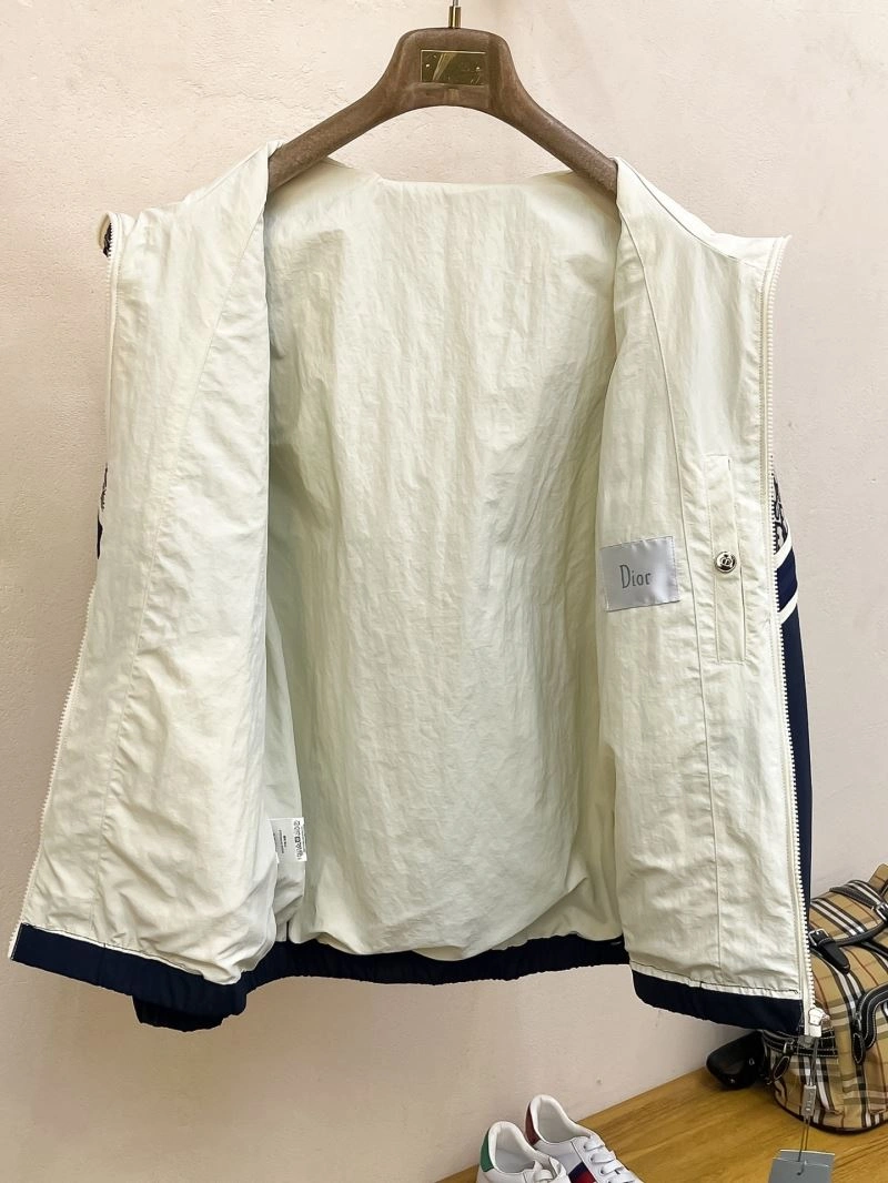 Low-cost Christian Dior Outwear