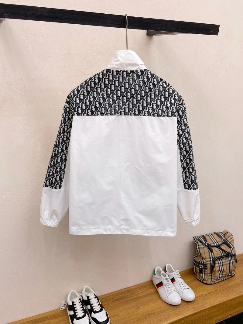 Indistinguishable Christian Dior Outwear